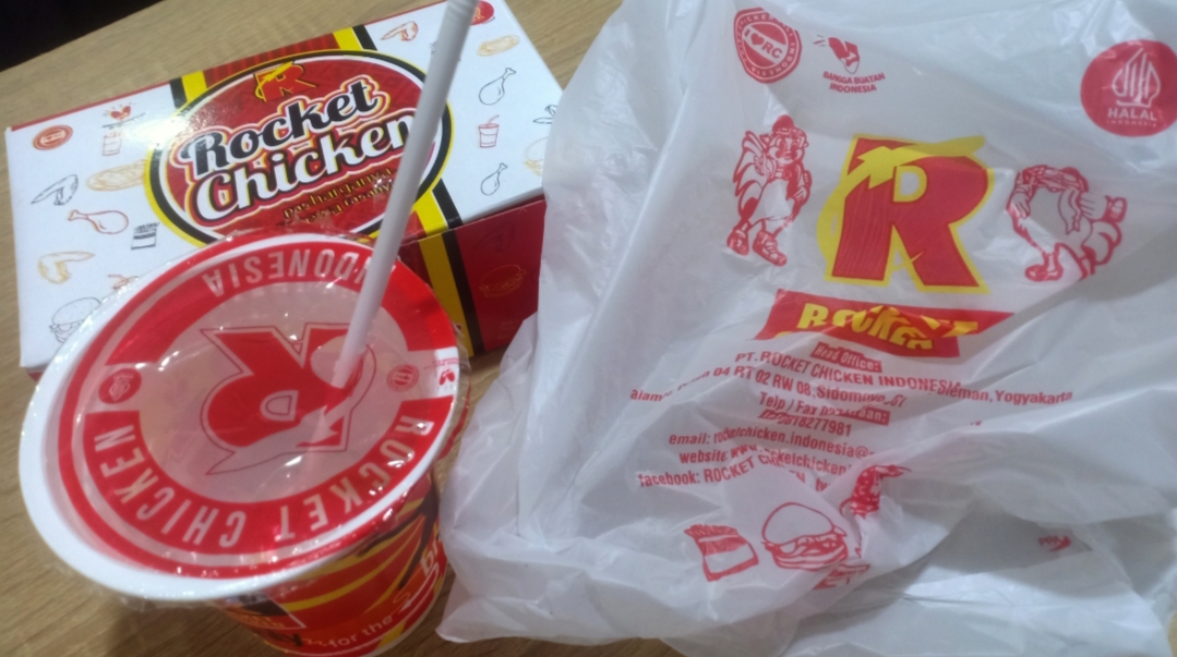 Beras Mahal, Nasi Pecel hingga Rocket Chicken Naik Harga - INN Indonesia